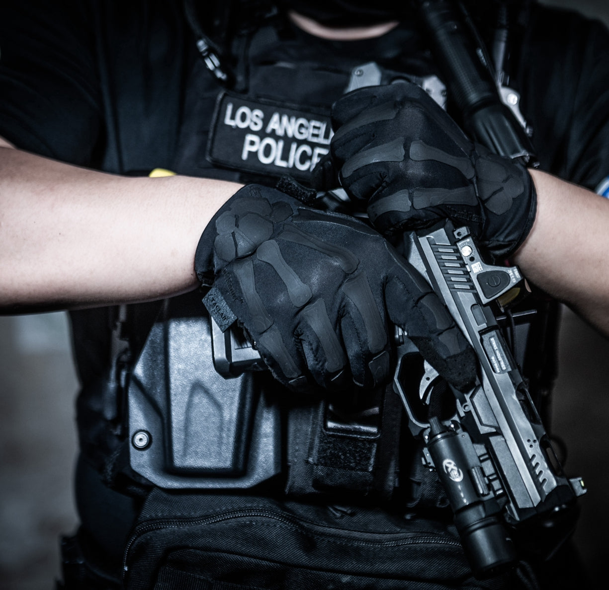 Skeleton Shooting Gloves - Experience High Precision with TACLAB REAPER